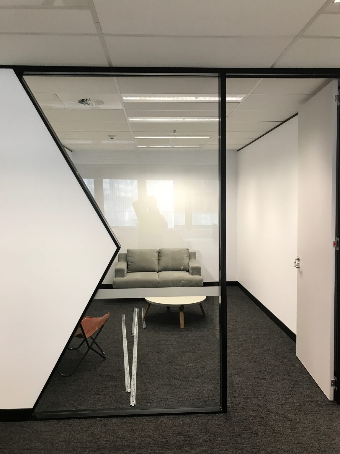 Glass Partitioning & Office Dividers | Queen St, Brisbane
